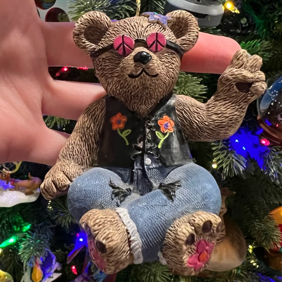 Claire's | Holiday | Vintage Claires 997 Peace Hippie Bear Ornament | Poshmark